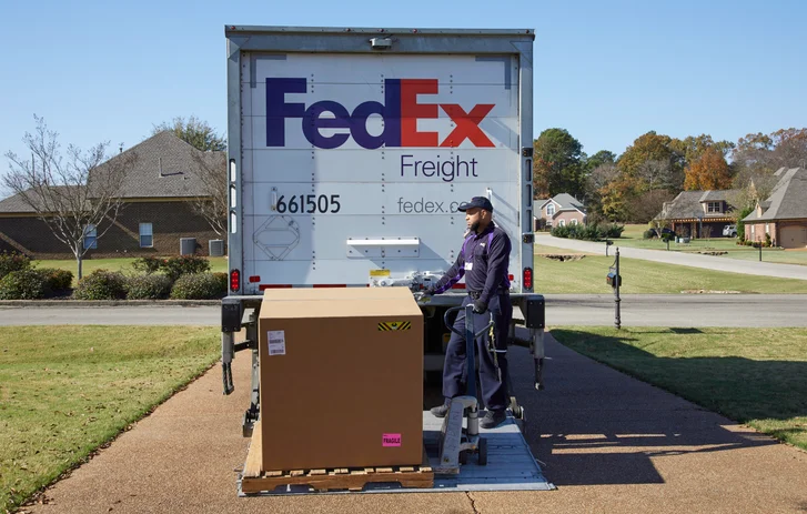 Track & Ship Online or Find Nearby Locations | FedEx